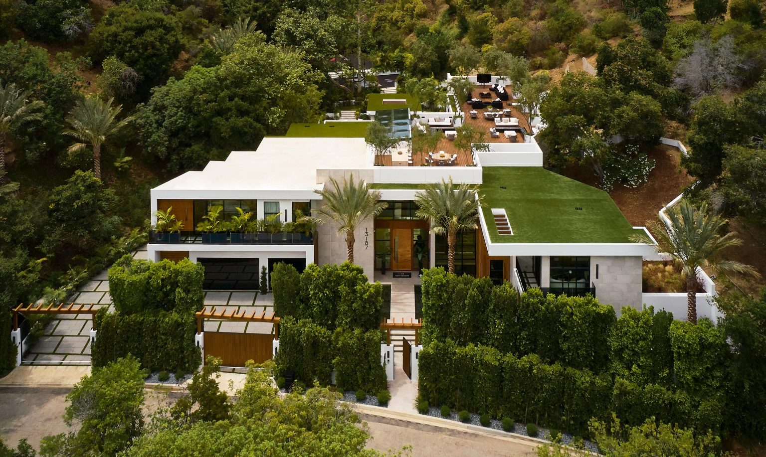 The Allure of Los Angeles Real Estate - Alpine Home